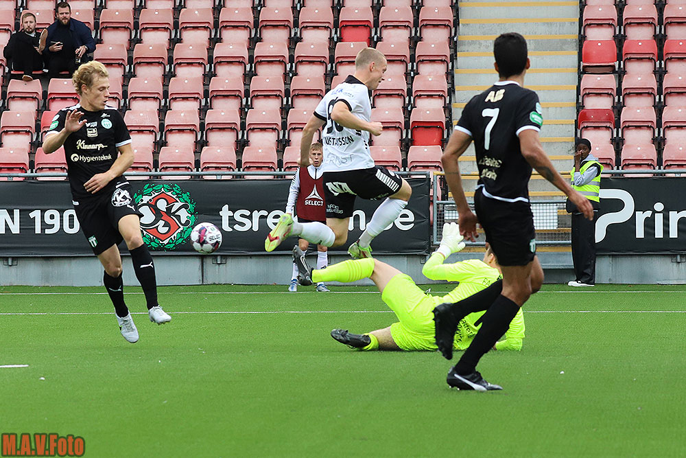 Örebro SK mot Västerås på Behrn Arena | M.A.V.Foto